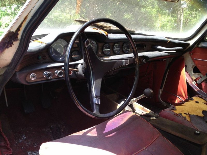 Volvo 1800E 1970 California white (42)